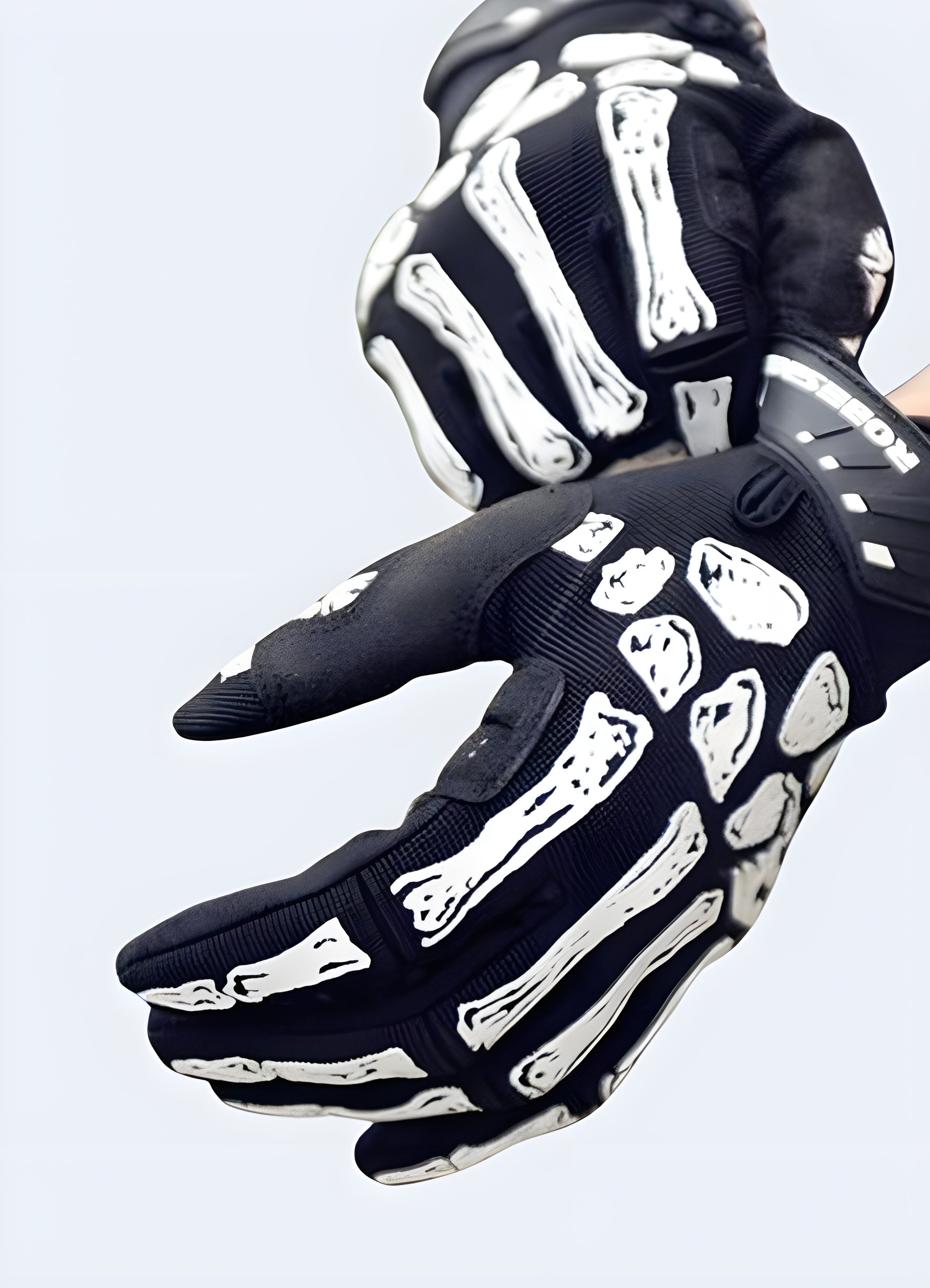 Tactical Skull Gloves – Techwear Australia